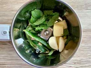 Crispy Shallow Fried Chicken | Skillet Fried Chicken | Easy Chicken Recipe