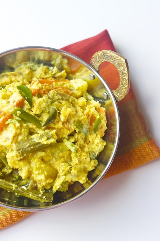 Aviyal - Vegetables in coconut and yogurt